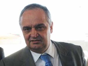 Veja entrevista com o candidato Nelson Rocha concedida à Rádio Manchete