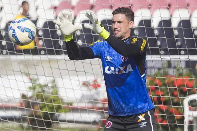 Uruguai divulga lista final e Martin Silva é convocado para Copa América