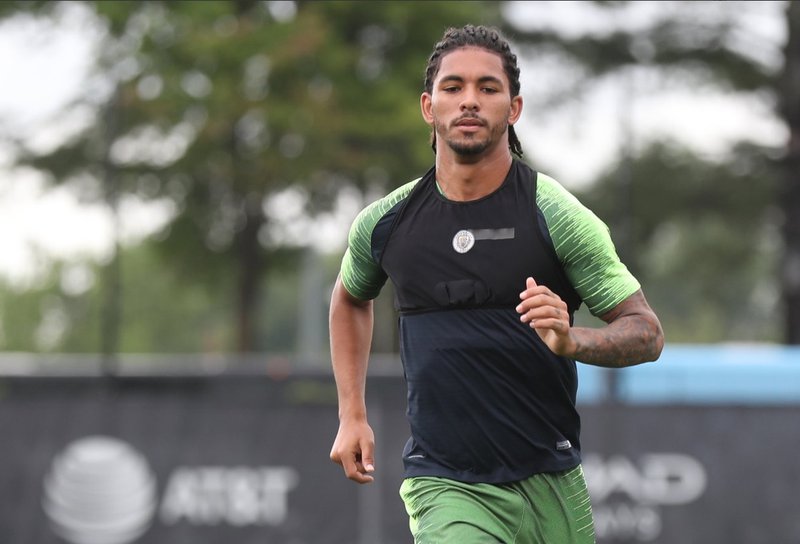 Douglas Luiz comanda vitória do Girona, que sobe para 3º lugar no ...