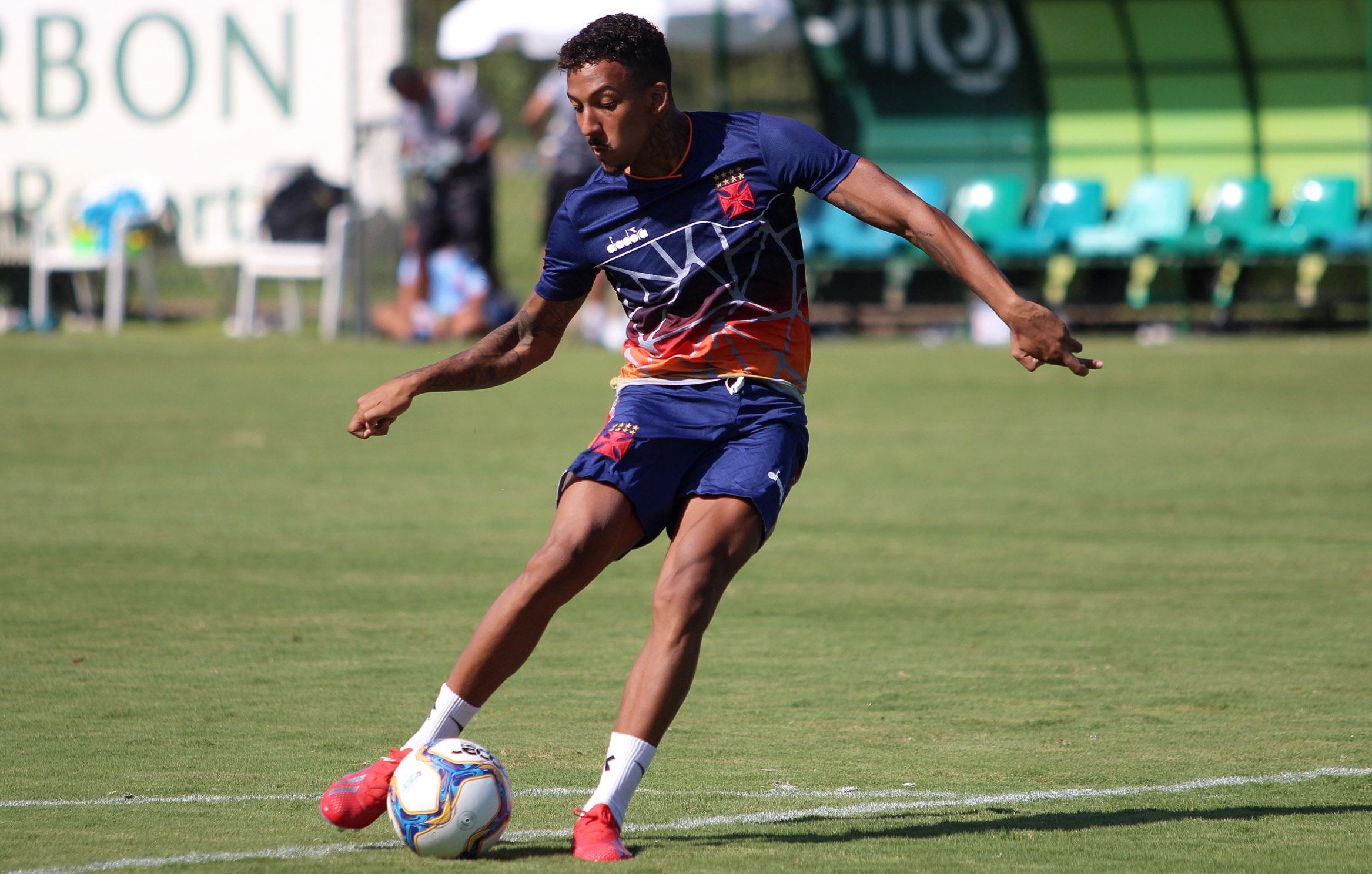 Ex-Vasco, Caio Monteiro é o novo reforço do Nova Venécia | SuperVasco