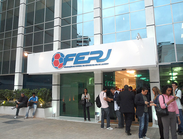 Vasco não deve mais ir até a FERJ para escolha de arbitragem | SuperVasco