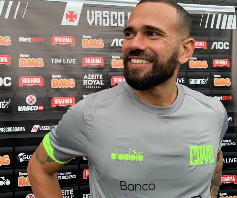 Castán, sobre clássico: "Jogo estranho" | SuperVasco