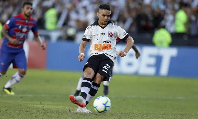 Pikachu vira modelo do uniforme infantil da Kappa | SuperVasco