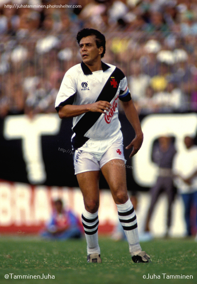 Há 40 anos, Dinamite marcava gol 500 na carreira; veja | SuperVasco Há 40 anos, Dinamite marcava gol 500 na carreira; veja | SuperVasco