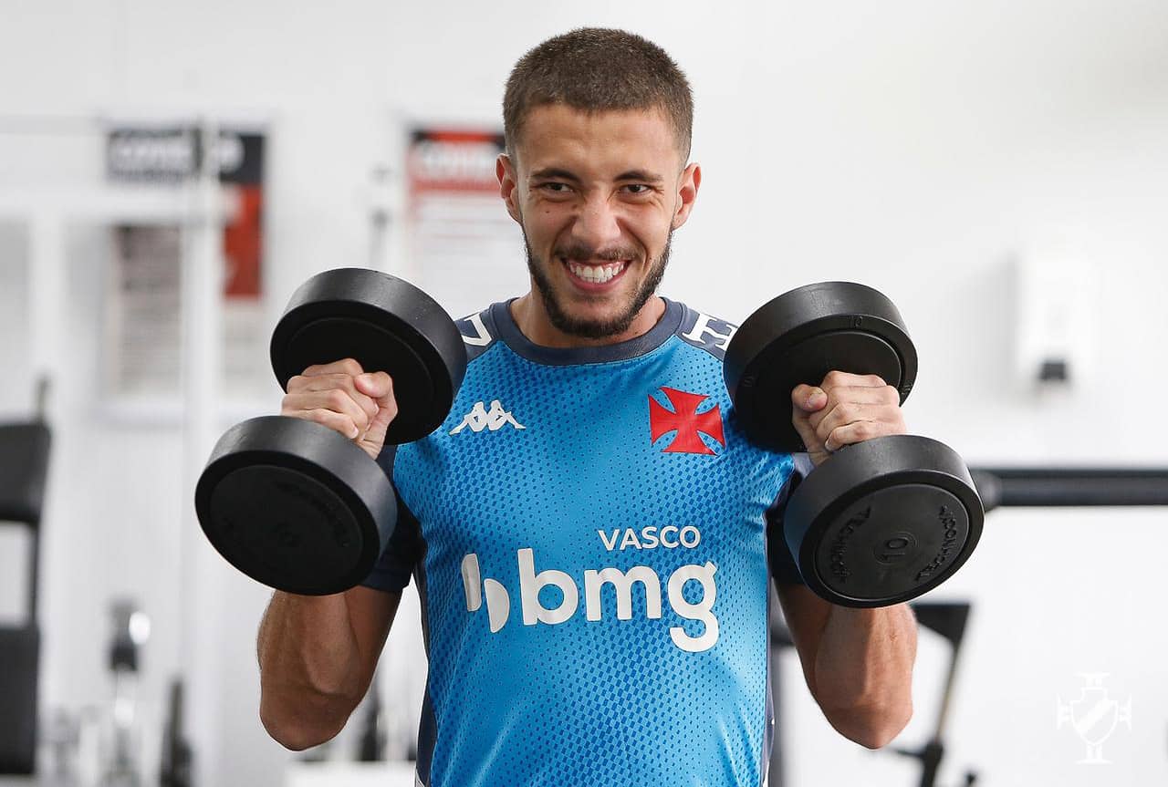 Caio Lopes nega que tenha pedido 90 mil reais/mês para renovar | SuperVasco