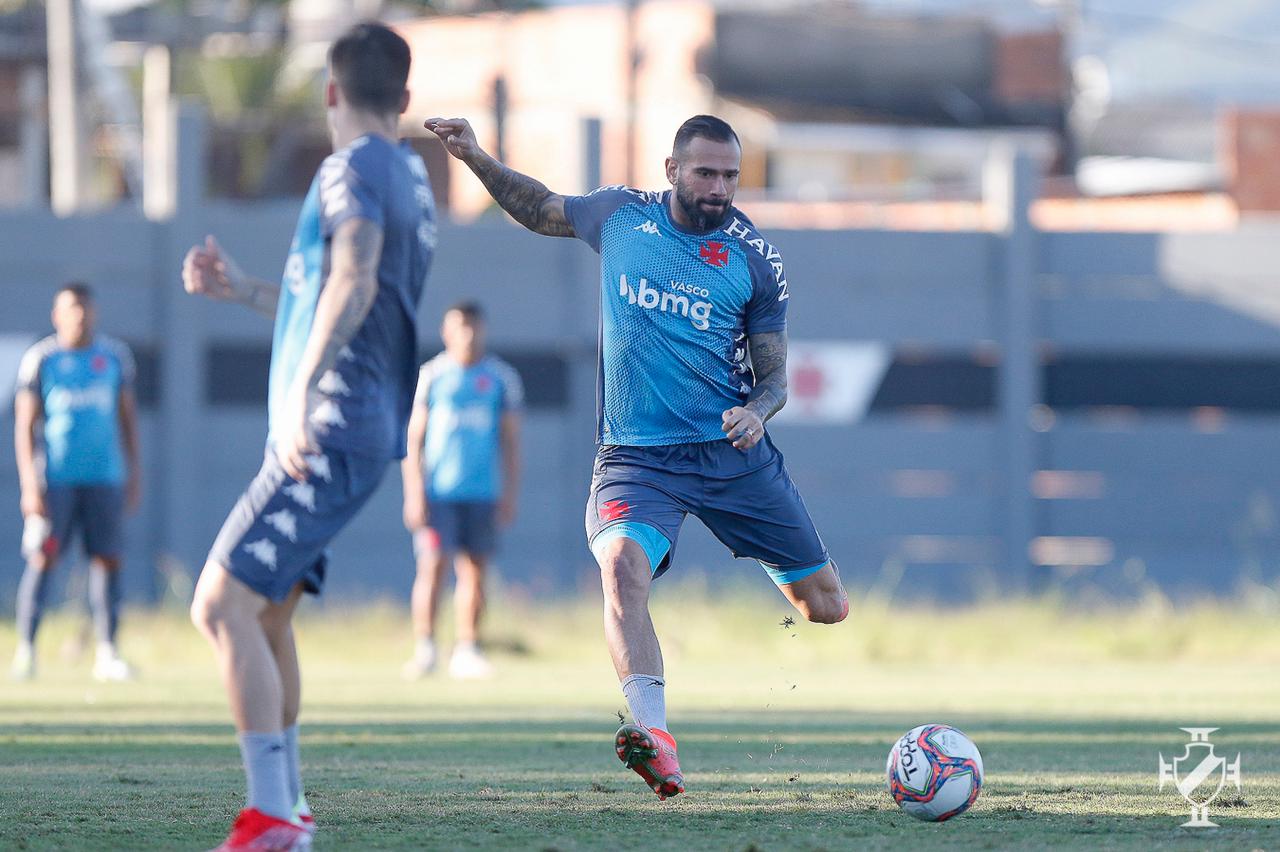 Castan se posiciona sobre vaias da torcida | SuperVasco