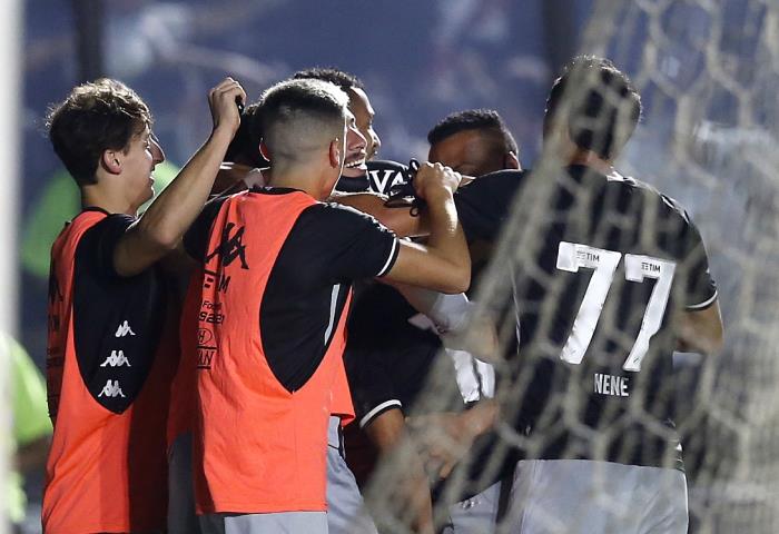 Vasco venceu o Goiás no último duelo; relembre | SuperVasco