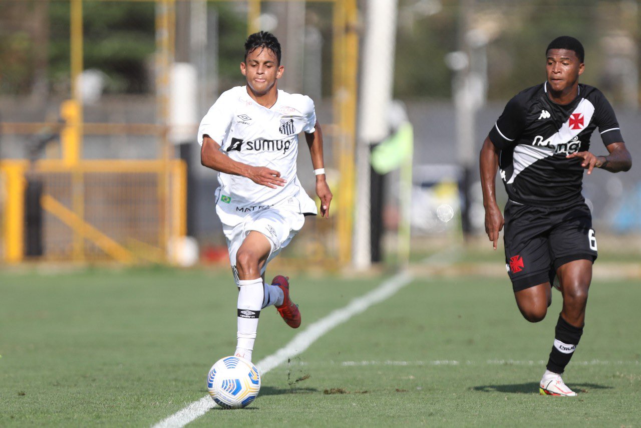 Sub-20: Caio Eduardo e MT estarão disponíveis para o clássico | SuperVasco