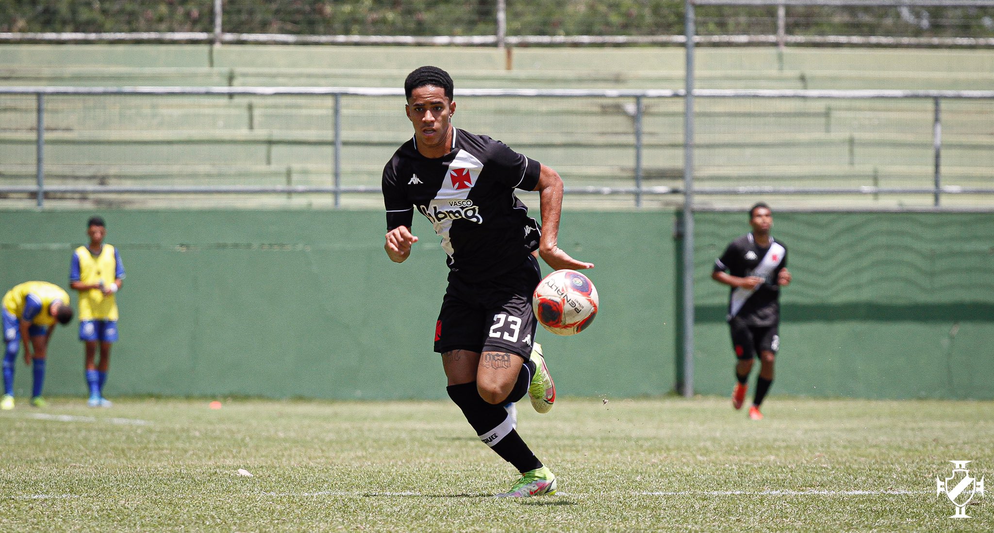 Joia da base impressiona durante goleada: ‘Passe de gênio’ | SuperVasco