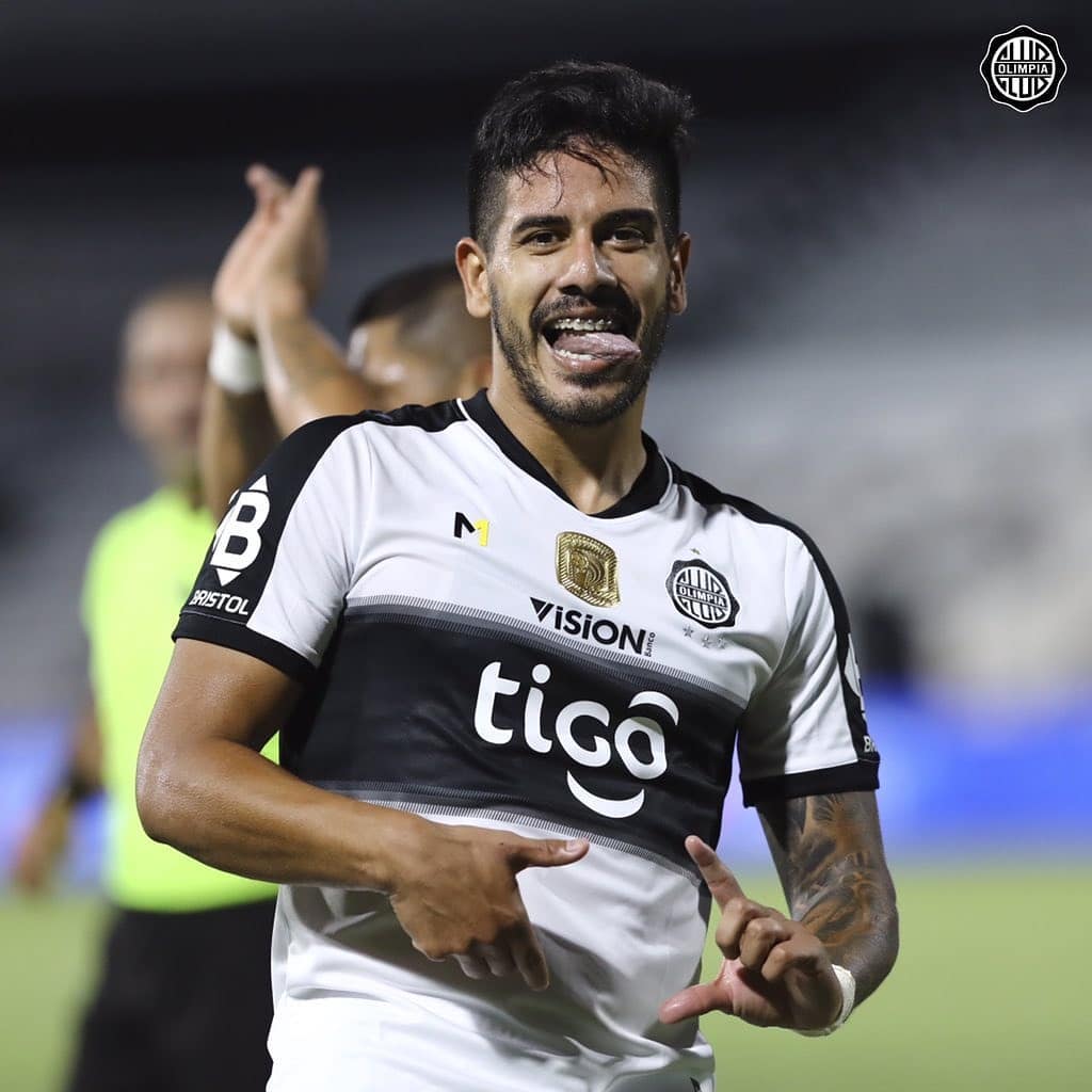 Crise financeira do Olimpia facilitaria a saída de Recalde do time ...