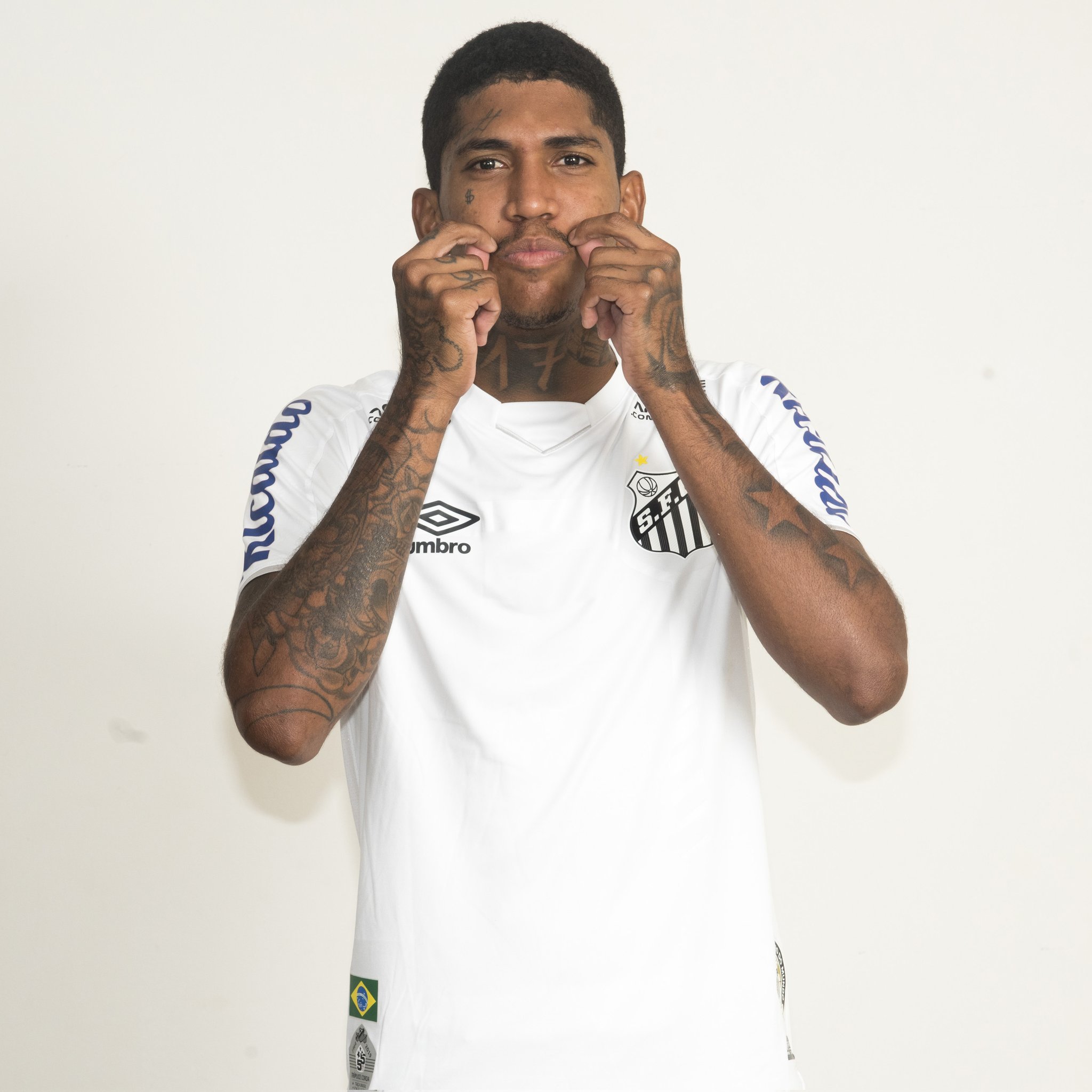 Jornalista sobre possível vinda de Raniel: 'Acho que é um nome que não ...