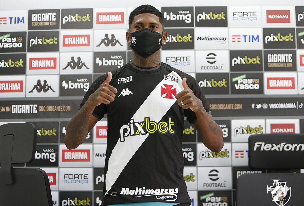 VascoTV mostra trechos do dia a dia de Raniel; vídeo | SuperVasco