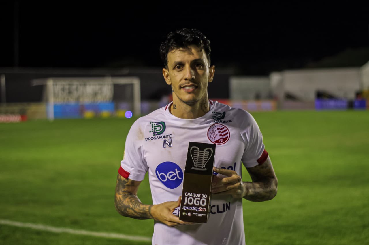 Jean Carlos tem contrato com o Náutico até 2024 | SuperVasco