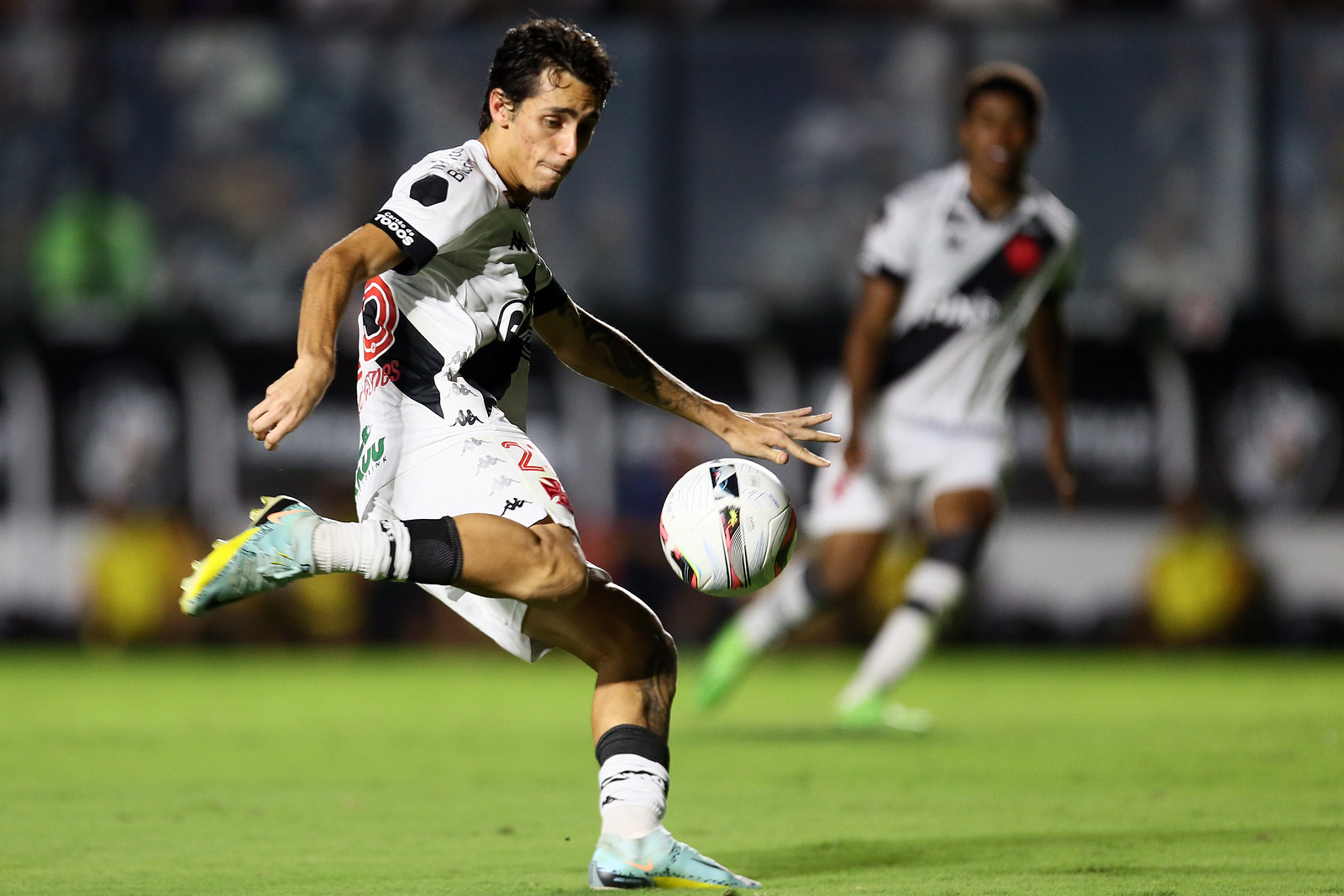 Vasco publica foto de Andrey Santos e Marlon Gomes | SuperVasco