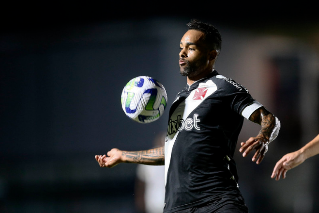 Alex Teixeira relembra gol contra o Fortaleza: 'Na torcida sempre ...