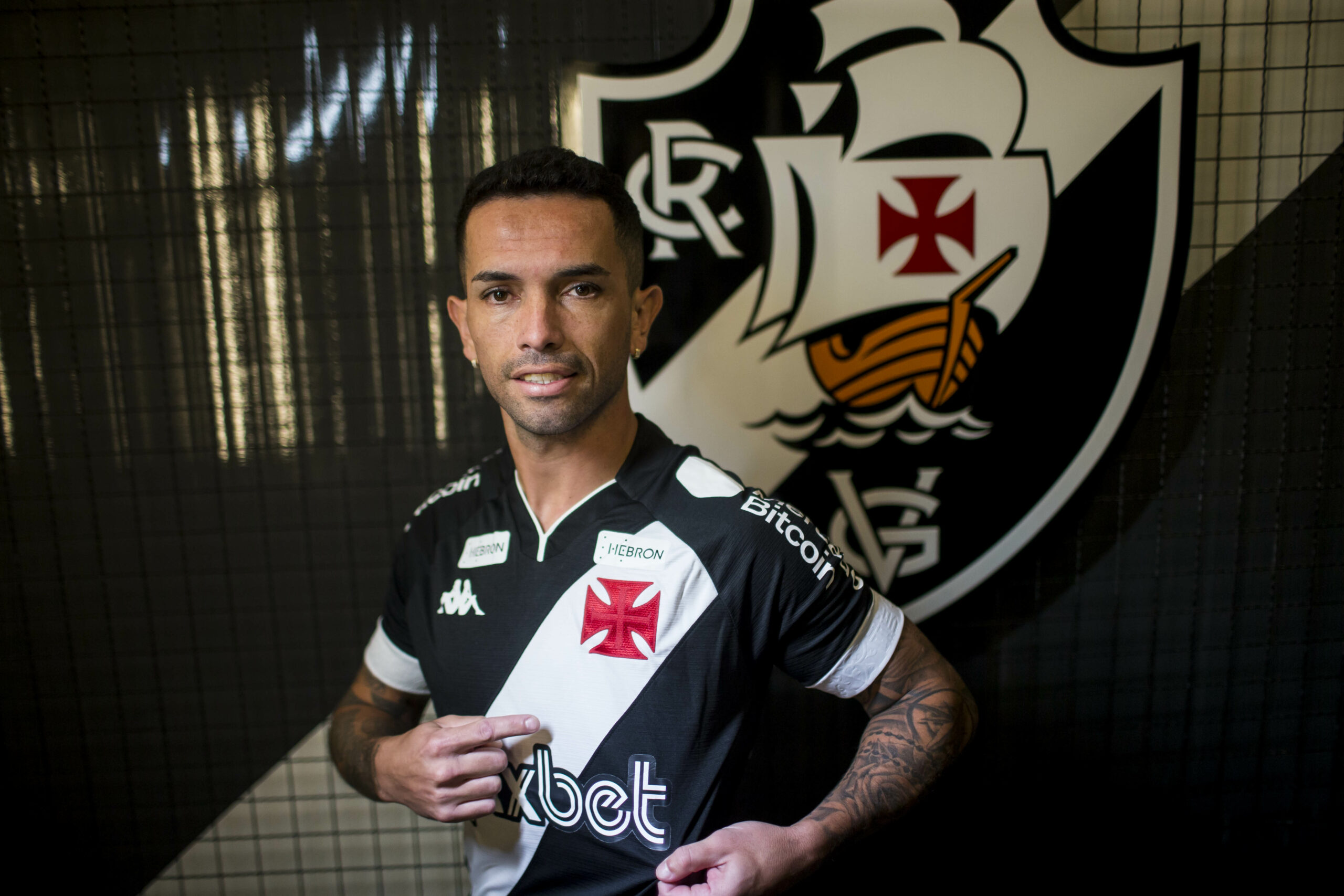 Veja as primeiras palavras de Carabajal como jogador do Vasco; vídeo ...