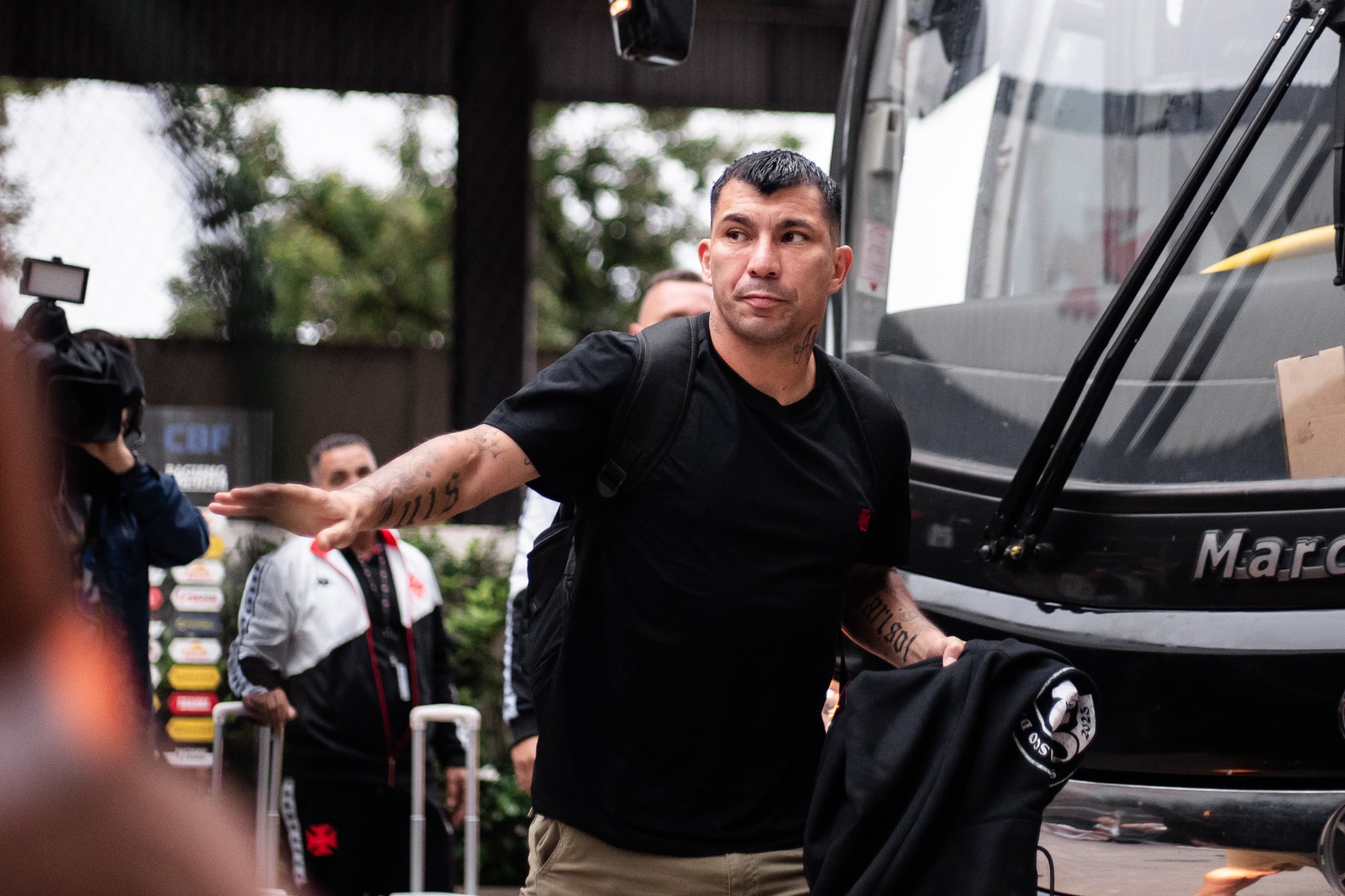 Medel, ex-Vasco, tem motivos de saída do Boca Juniors revelados ...