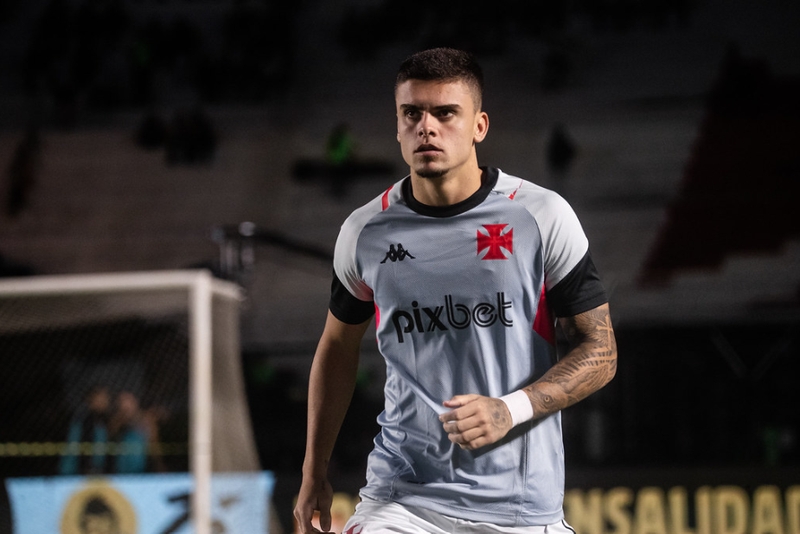 Gabriel Pec se apresenta a Seleção Pré-Olímpica; foto | SuperVasco