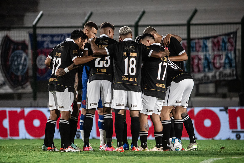 Análise: Vasco poupa para clássico e vai mal antes de primeiro teste ...