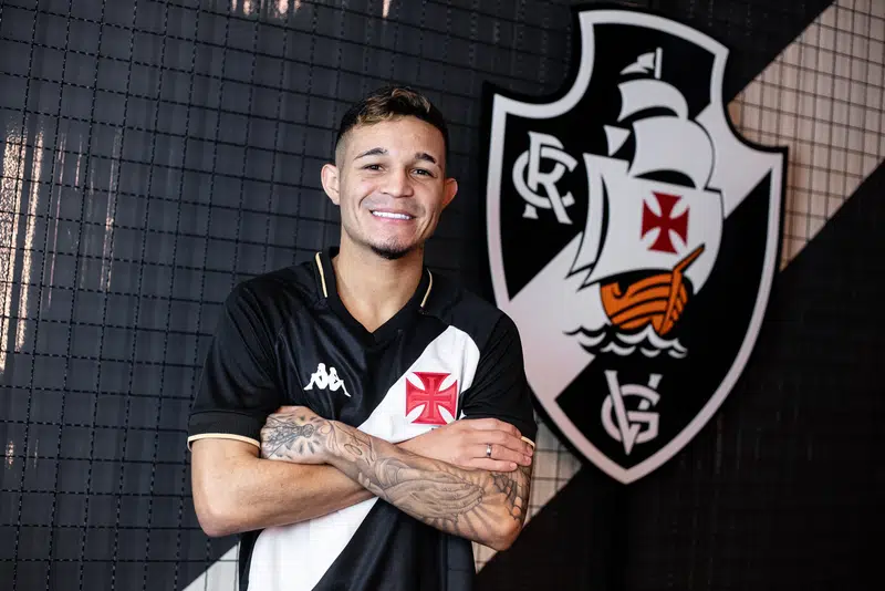 Adson comenta estreia pelo Vasco: 'Emoção incrível' | SuperVasco