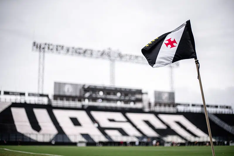 Vasco e clubes da Liga Forte União são a favor da paralisação do ... Vasco e clubes da Liga Forte União são a favor da paralisação do ...