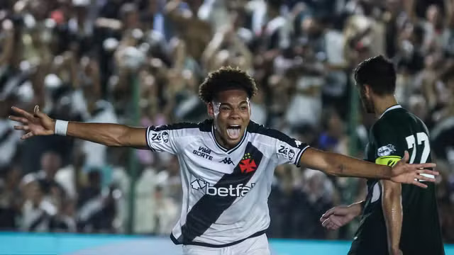 Garone, sobre Walace: 'É um jovem para ficar de olho...' | SuperVasco