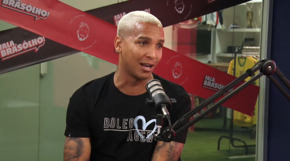 A fala de Deyverson a respeito de jogar no Vasco | SuperVasco