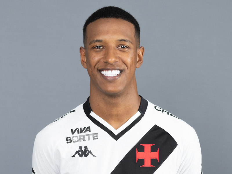 Robert Renan faz primeira postagem como jogador do Vasco | SuperVasco