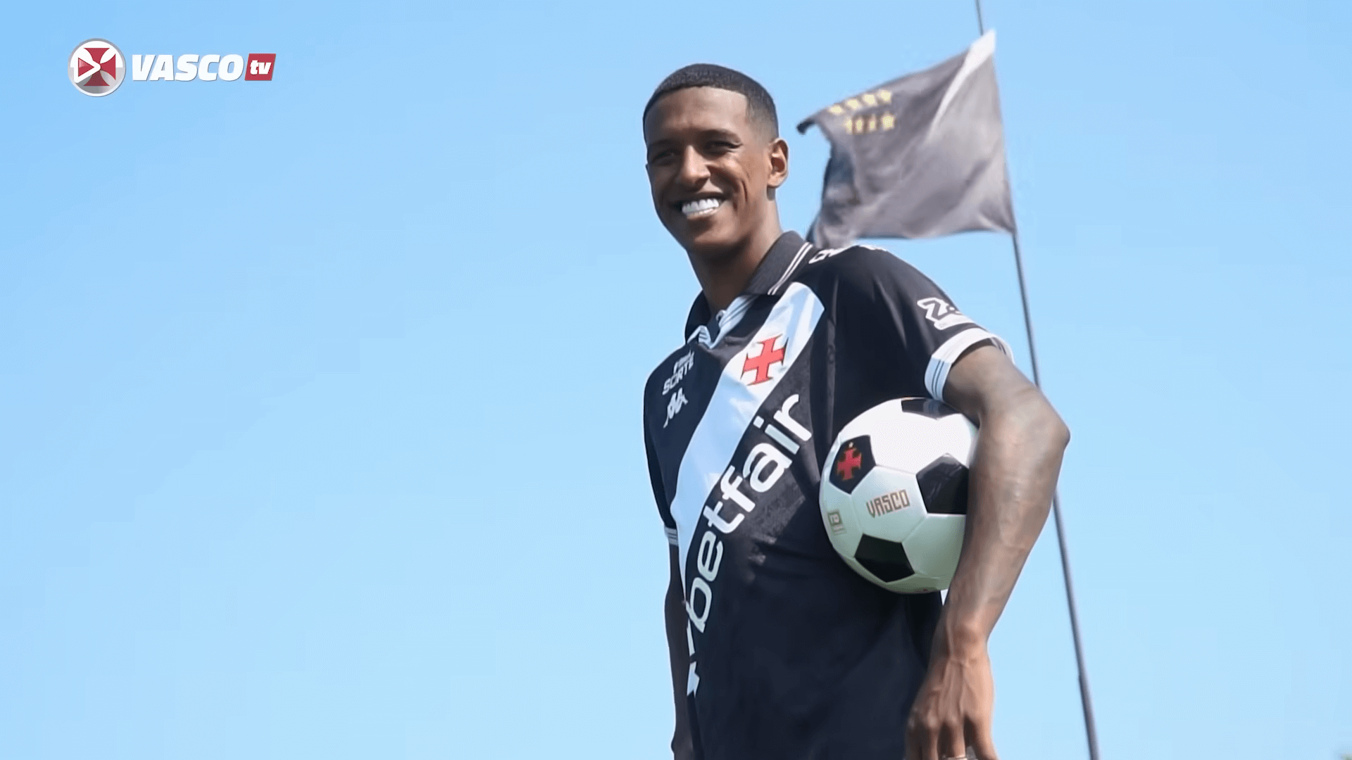 Robert Renan revela posições que prefere atuar em campo | SuperVasco